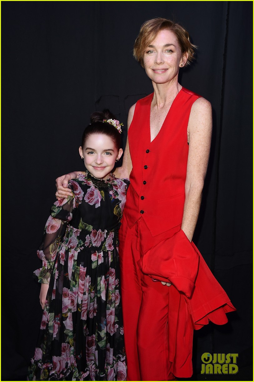 Margot Robbie, Allison Janney, & Sebastian Stan Rep 'I, Tonya' at ...