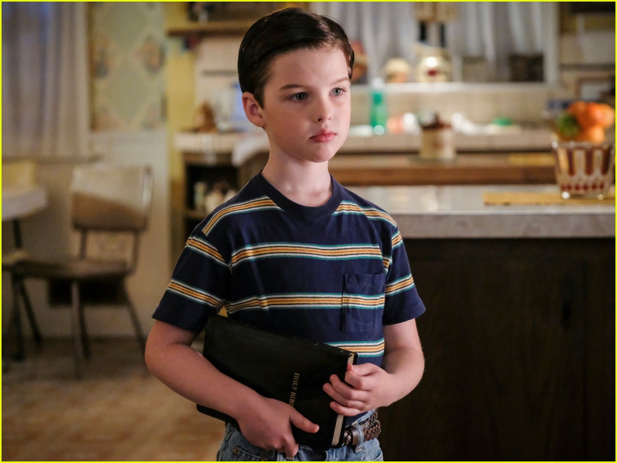 'Young Sheldon' Officially Renewed for Season Two!: Photo 4008494 ...