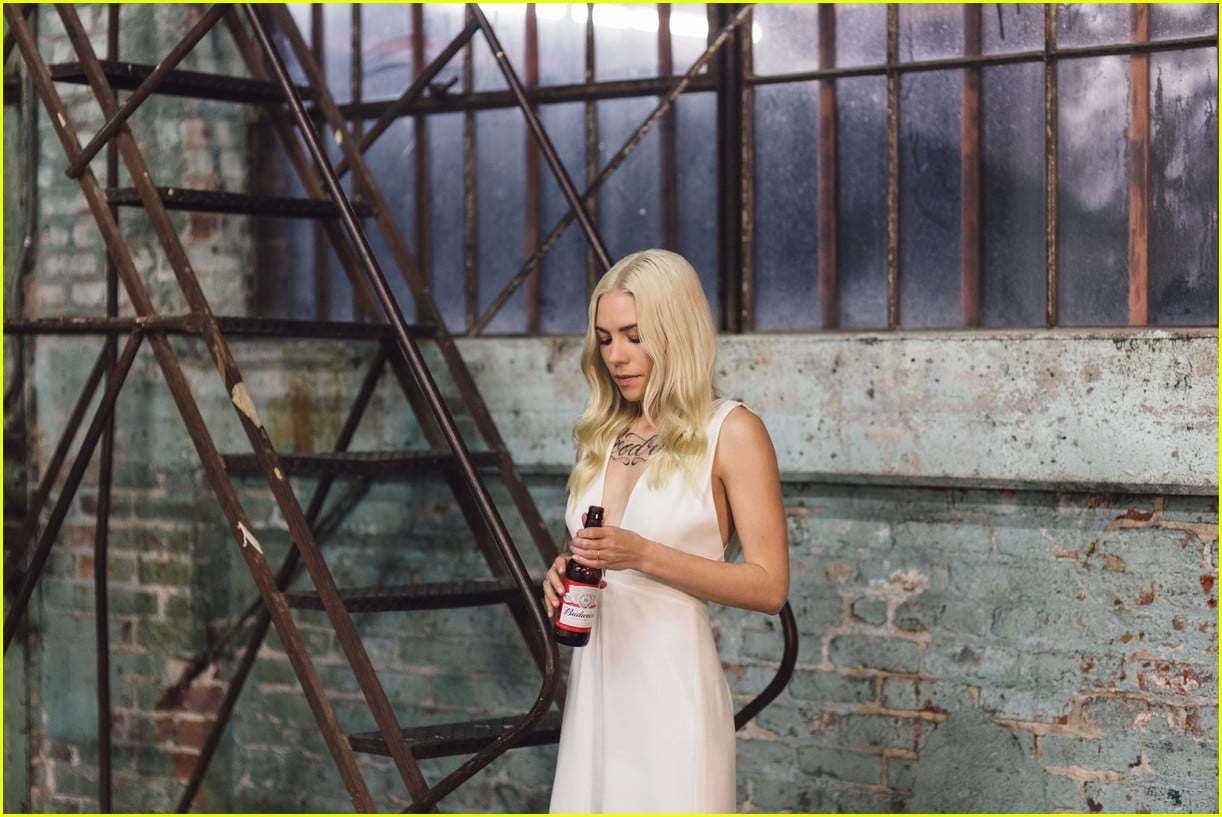 Skylar Grey Soundtracks the Emotional Budweiser Super Bowl Commercial ...