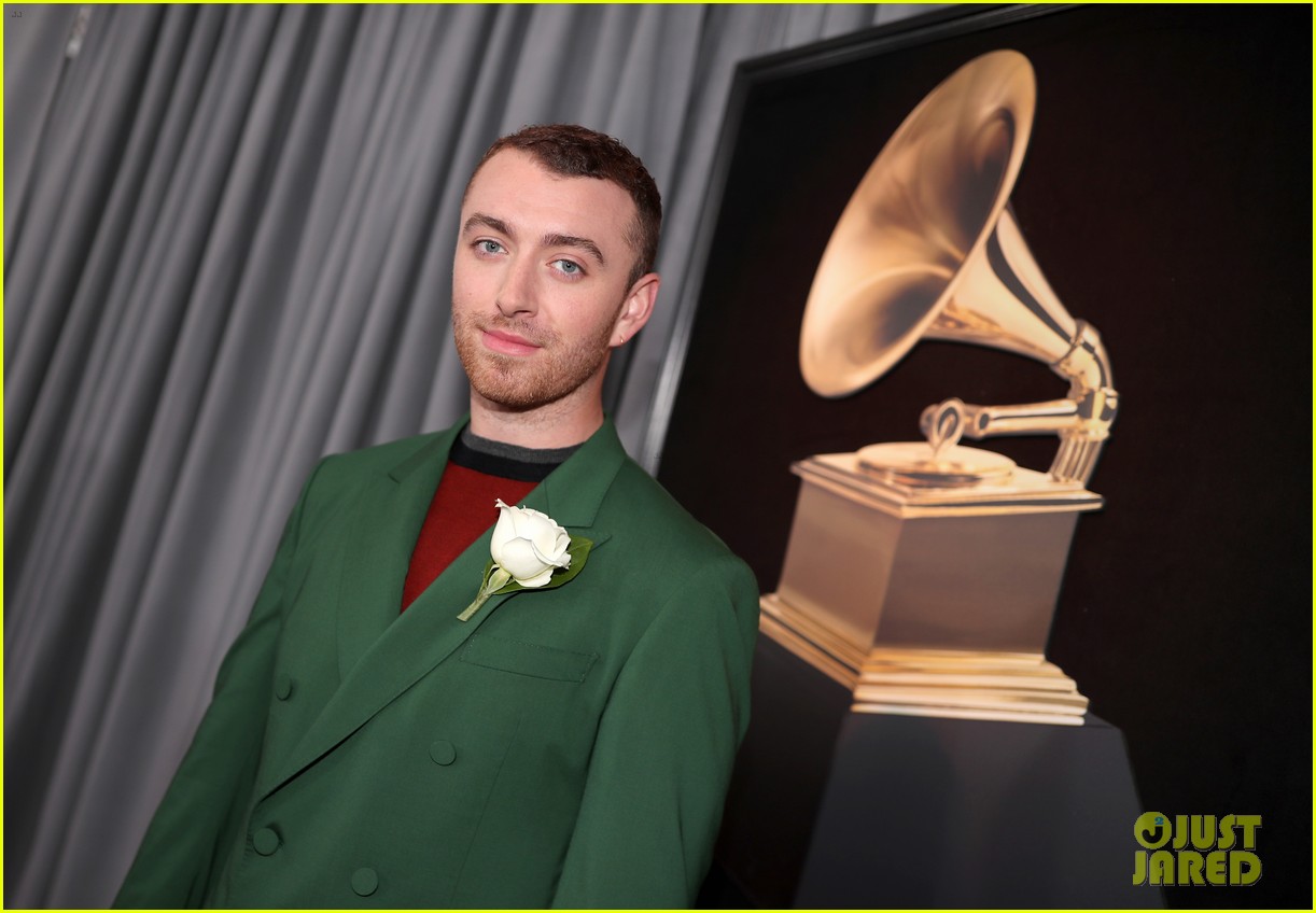 Sam Smith Walks the Grammys 2018 Red Carpet: Photo 4022684 | Grammys ...