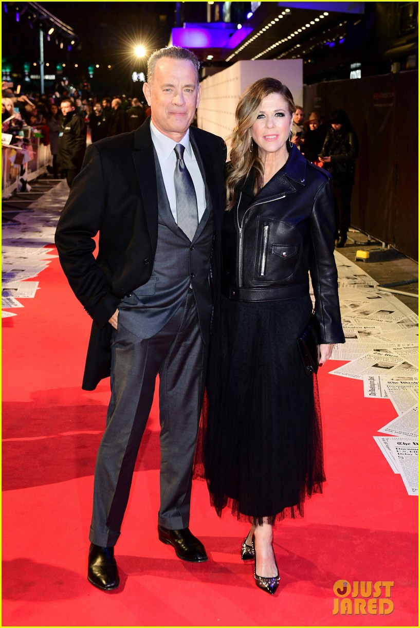 Steven Spielberg Reacts to Natalie Portman's All-Male Directing Shade ...