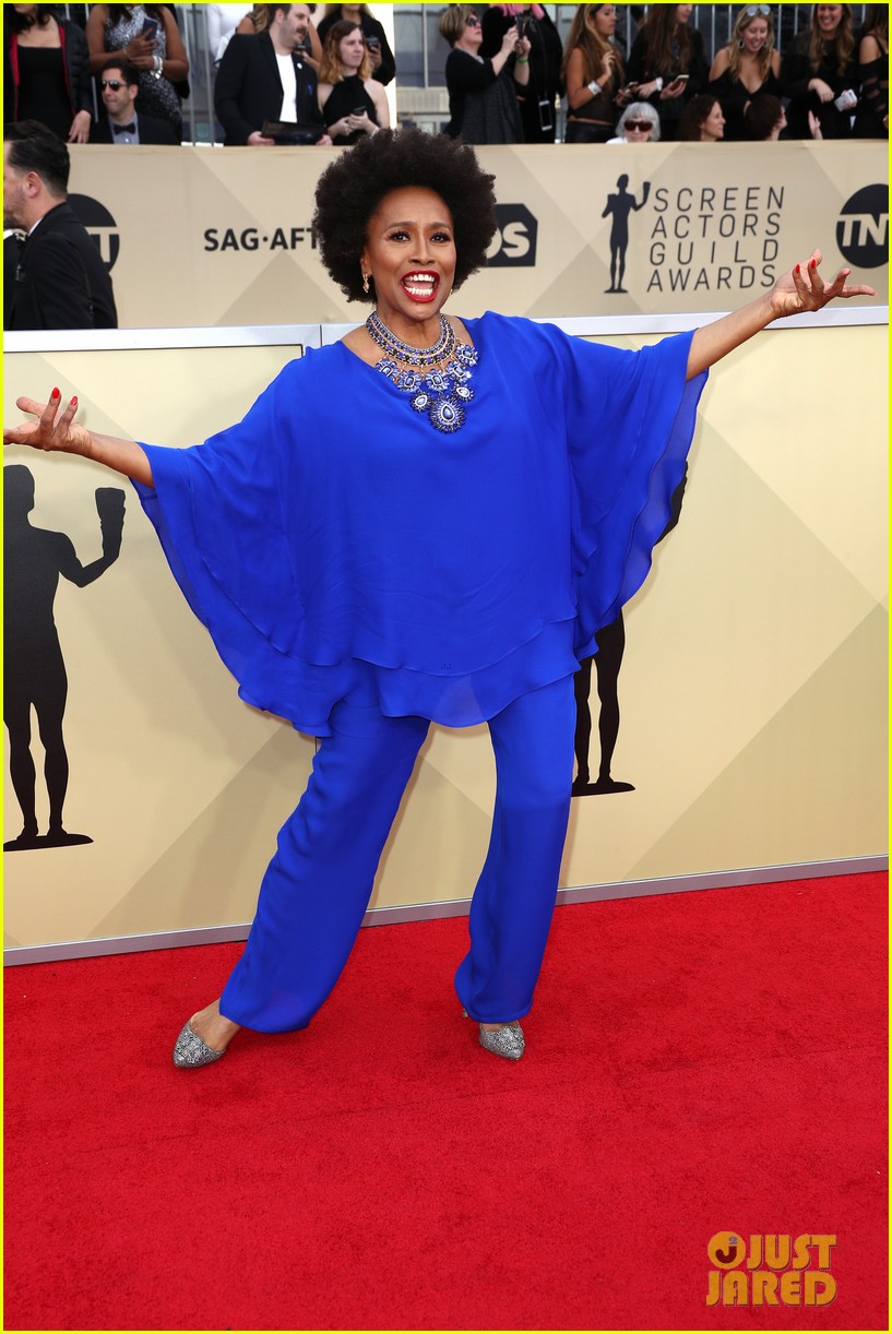 black-ish's Tracee Ellis Ross, Anthony Anderson, & More Attend SAG ...