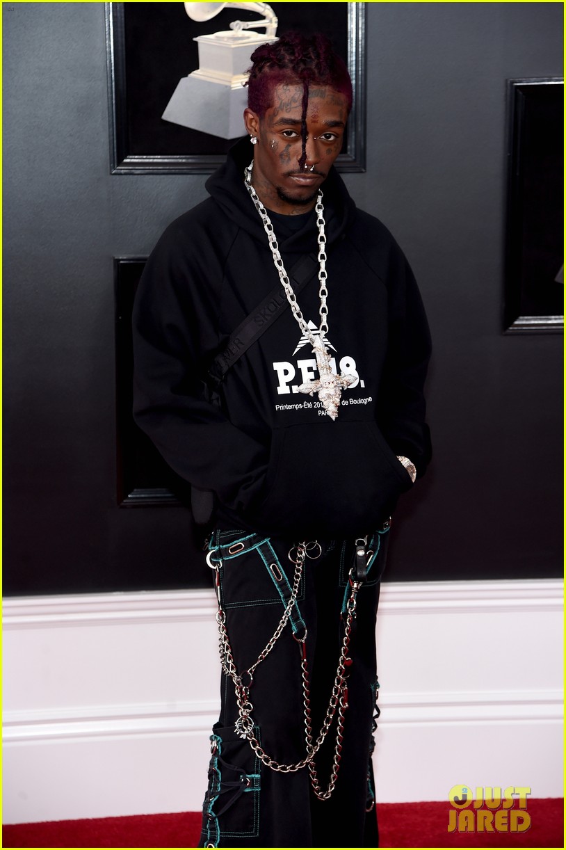 Lil Uzi Vert Hits the Grammys 2018 Red Carpet: Photo 4022718 | Grammys Photos | Just Jared ...
