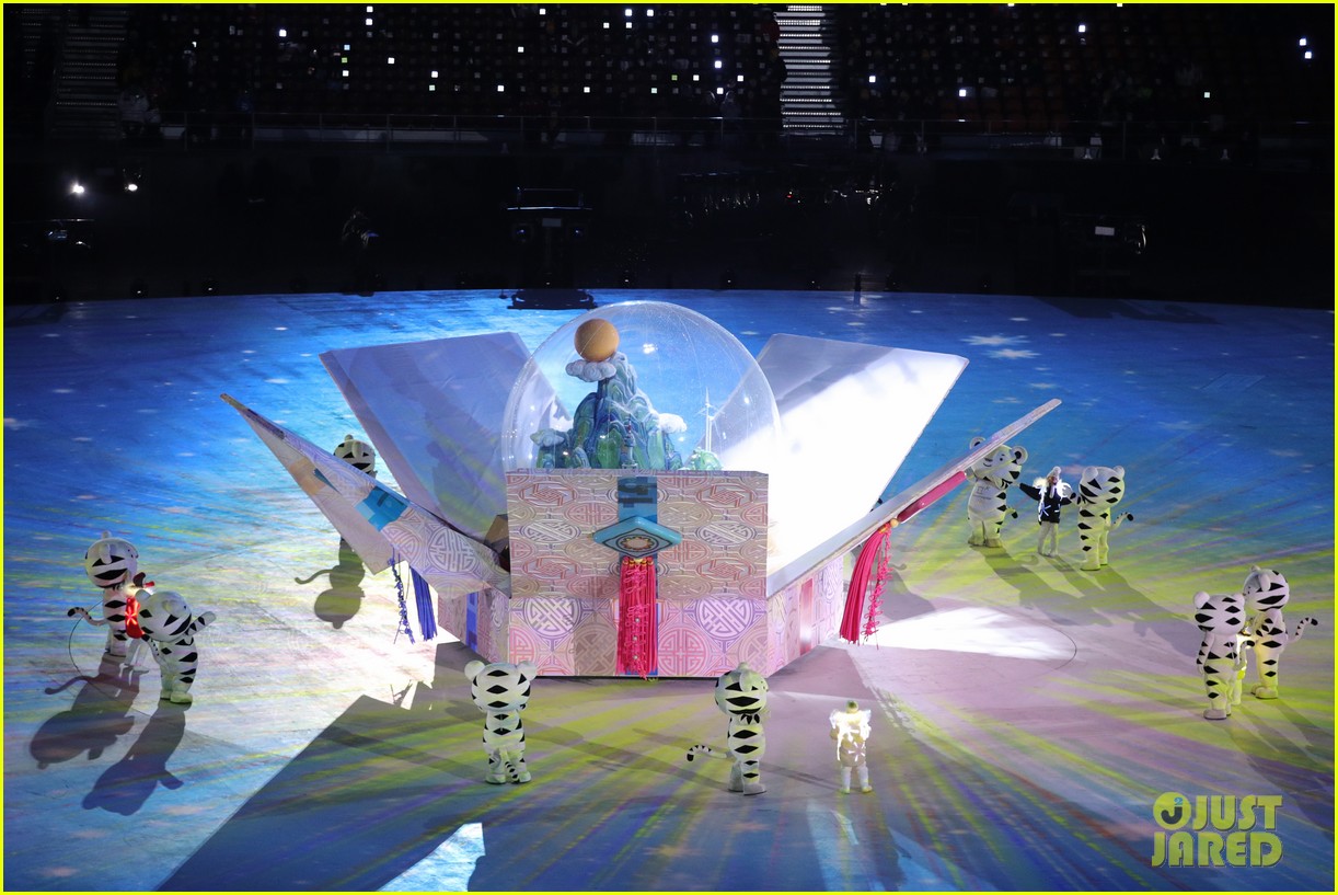 Olympics 2018 Closing Ceremony Performers - Lineup Revealed!: Photo ...