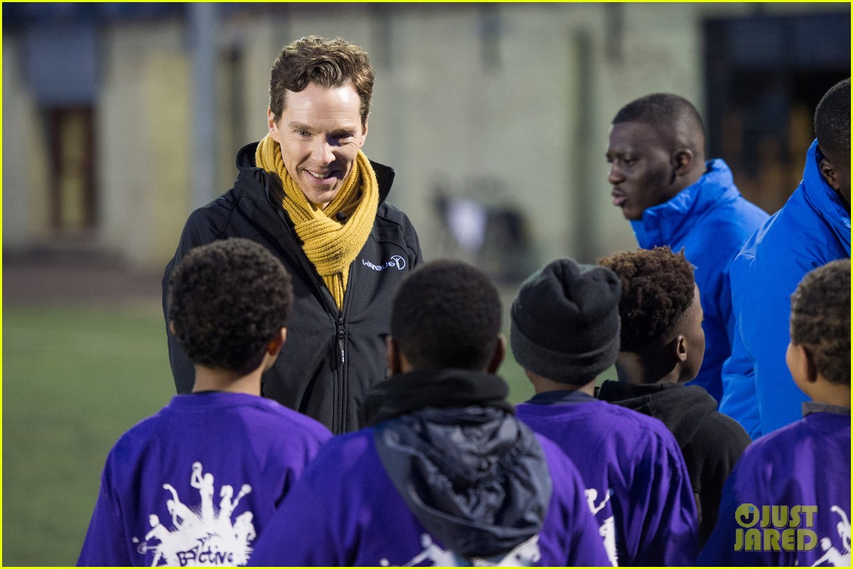 Benedict Cumberbatch Plays Soccer with Kids in London! : Photo 4028958 ...