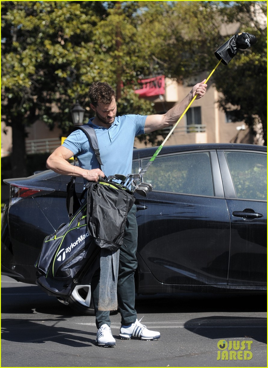 Jamie Dornan Flaunts His Biceps at the Driving Range!: Photo 4032443 ...