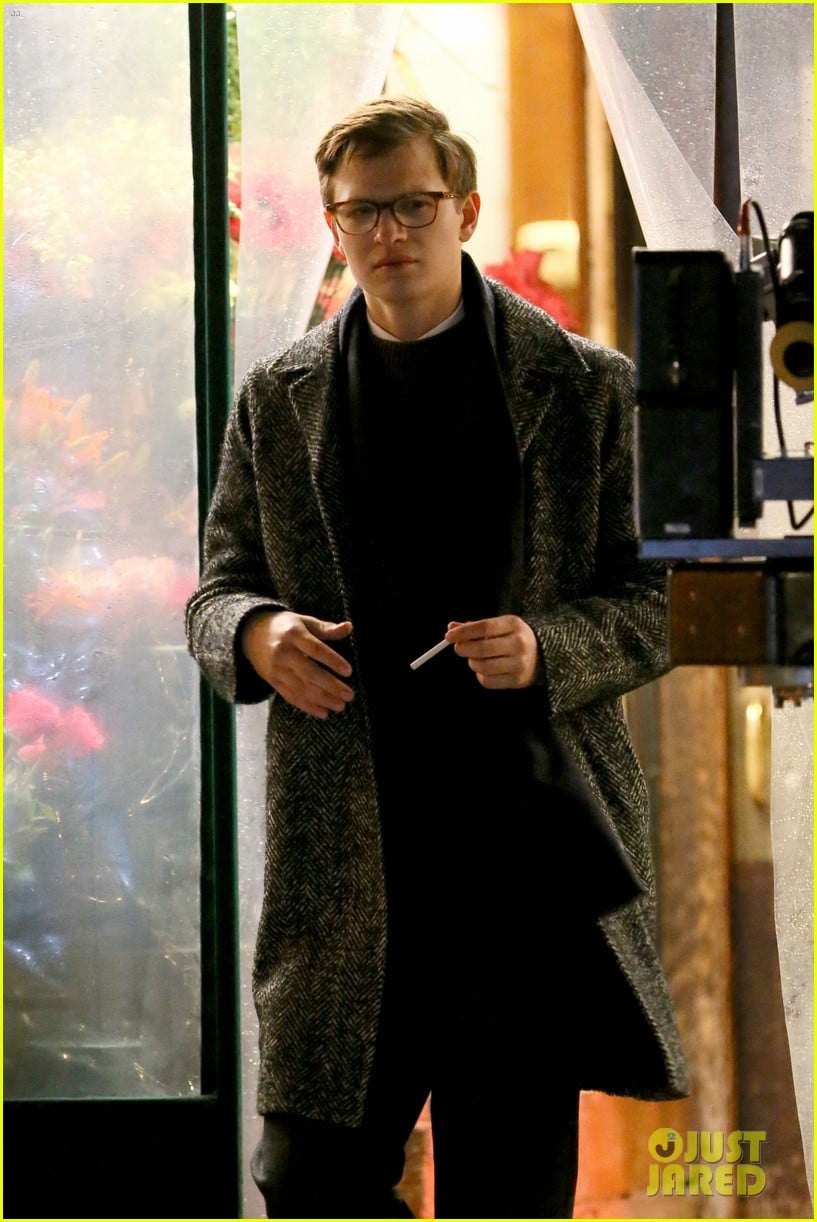 Ansel Elgort Gets Into Character on 'The Goldfinch' Set: Photo 4025836 ...