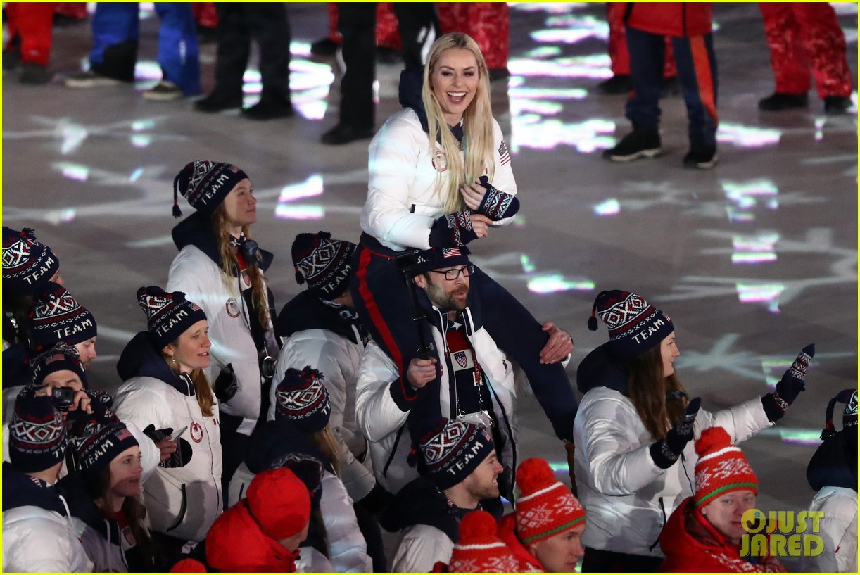 CL, EXO & Martin Garrix Perform at Winter Olympics 2018 Closing ...