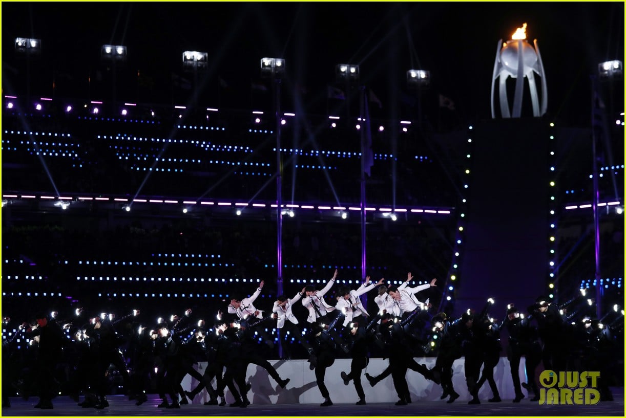 CL, EXO & Martin Garrix Perform at Winter Olympics 2018 Closing ...