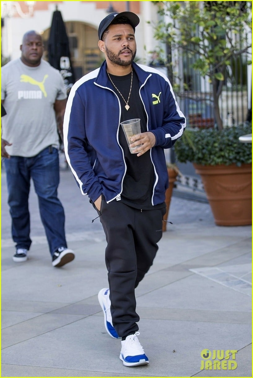 The Weeknd is All Smiles While Stepping Out in Calabasas: Photo 4030423 ...