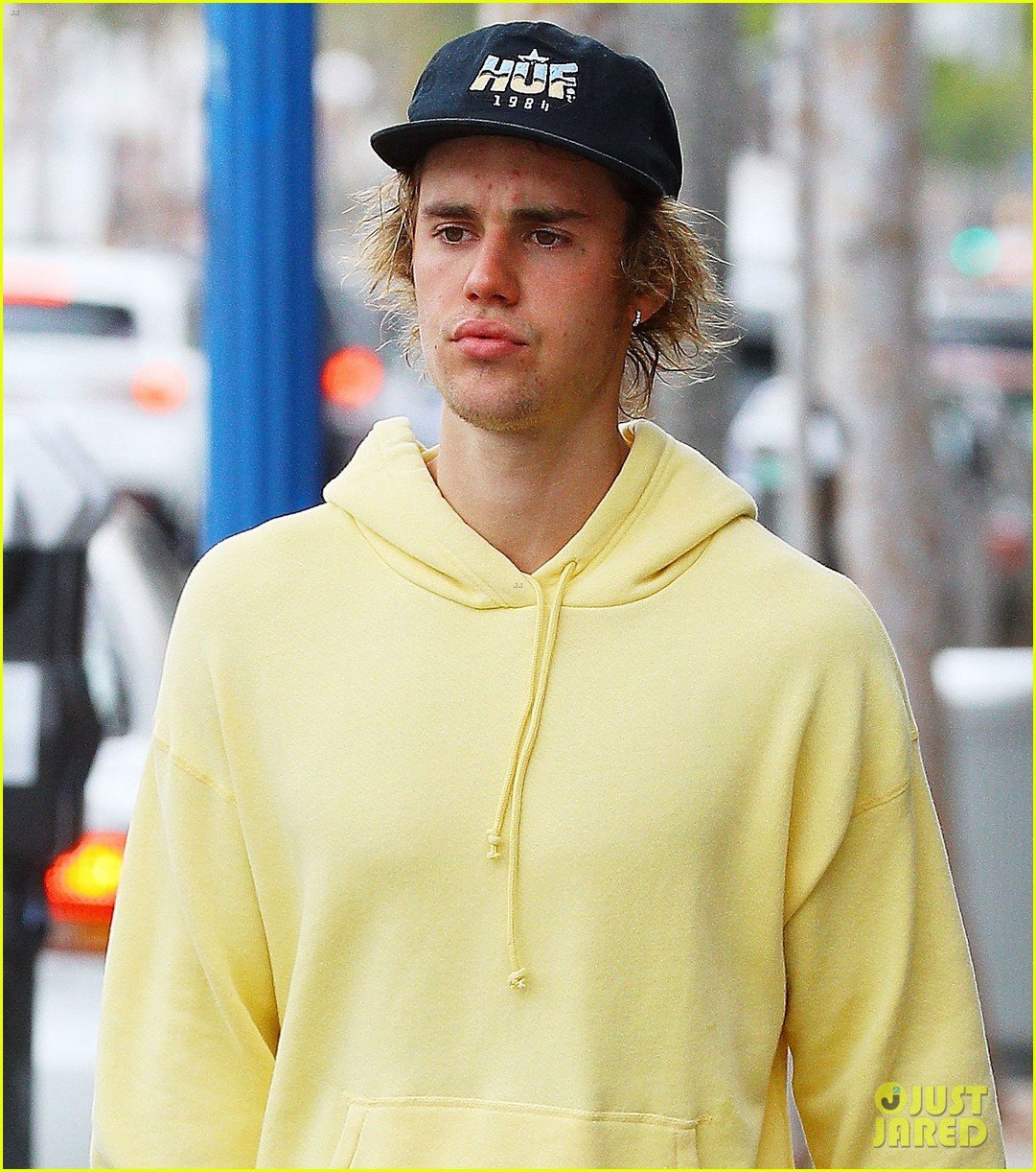 Justin Bieber Kicks Off the Weekend with a Spa Visit: Photo 4051822 ...