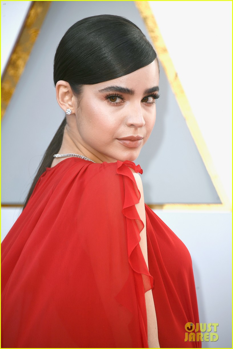 Disney Star Sofia Carson Kicks Off Oscars 2018 Red Carpet!: Photo 4043797 | Oscars Photos | Just ...
