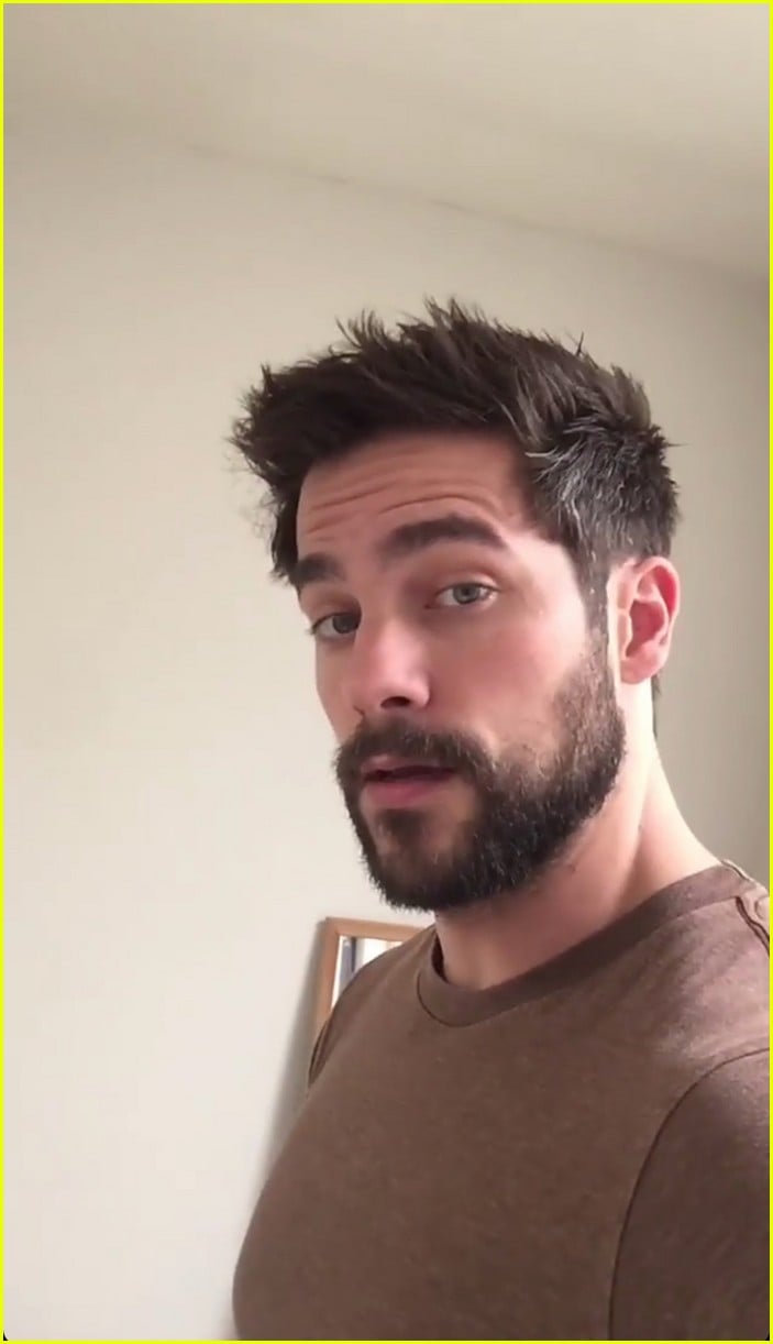 Fifty Shades' Brant Daugherty Takes Fans Inside His Beard Trimming ...