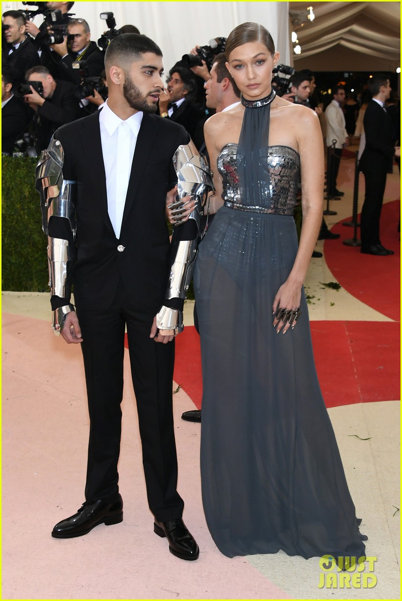 Here's How Zayn Malik Hinted at Gigi Hadid Split Just Before Announcement: Photo 4050473 ...