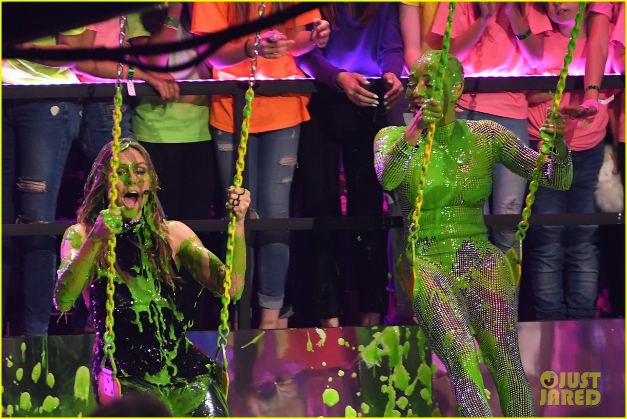 Photo: heidi klum get slimed at kcas 2018 19 | Photo 4055544 | Just ...