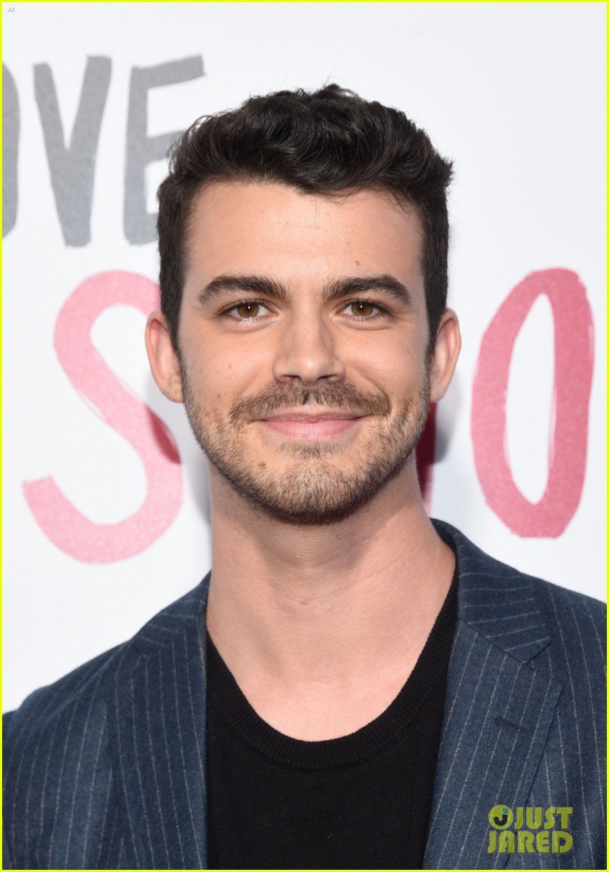 Nick Robinson & Katherine Langford Attend the 'Love, Simon' L.A ...