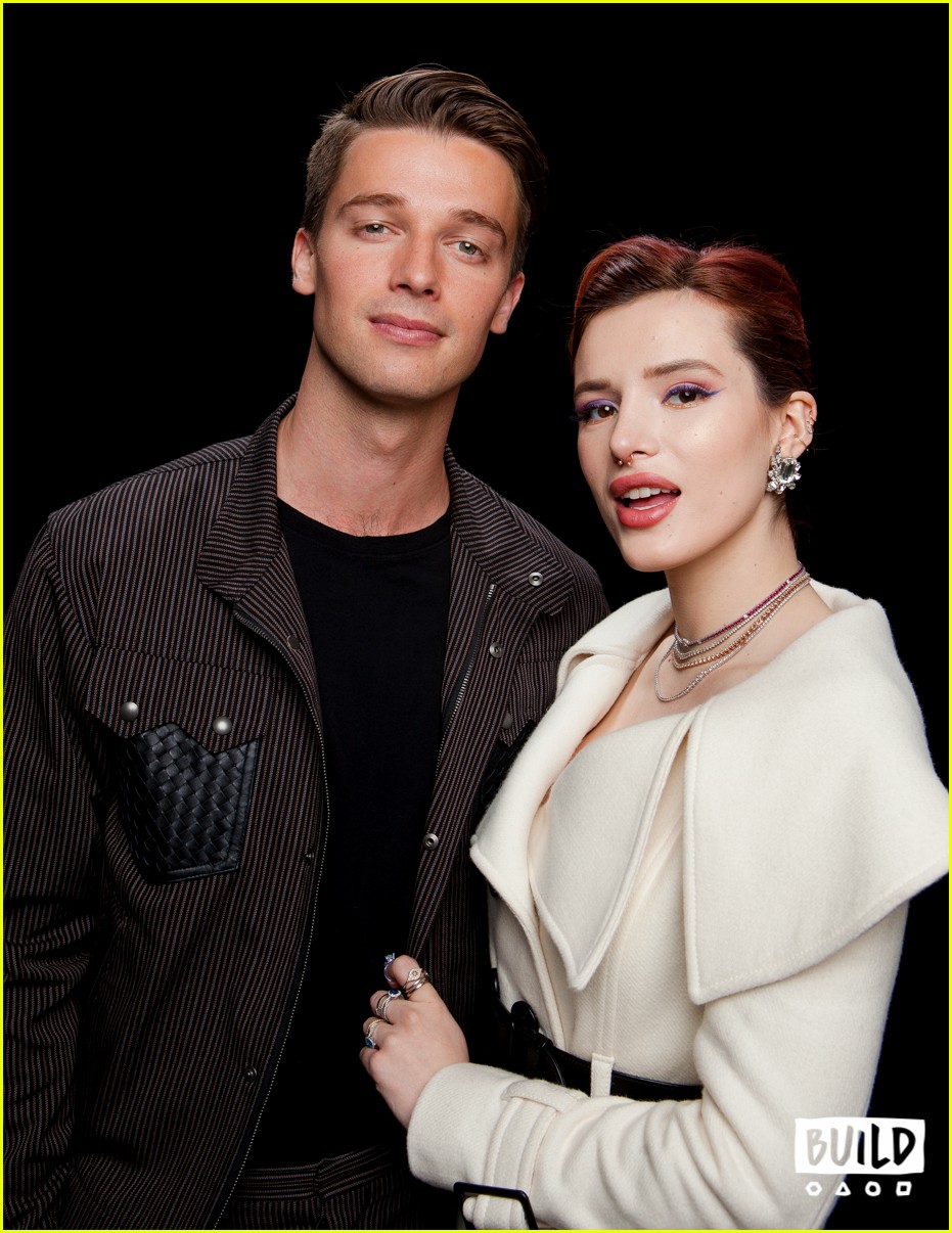 Bella Thorne Buys Out L.A. Theater to Provide a Free 'Midnight Sun ...