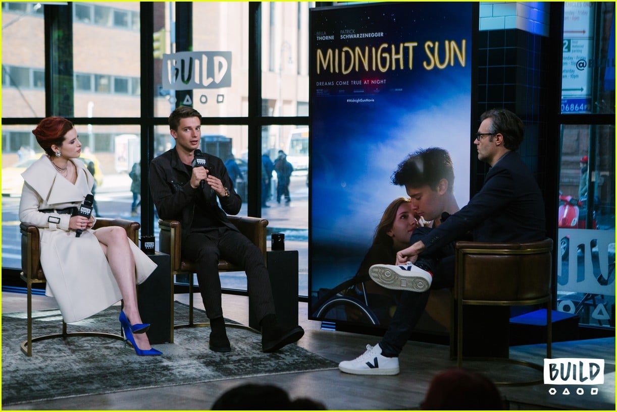 Bella Thorne Buys Out L.A. Theater to Provide a Free 'Midnight Sun ...