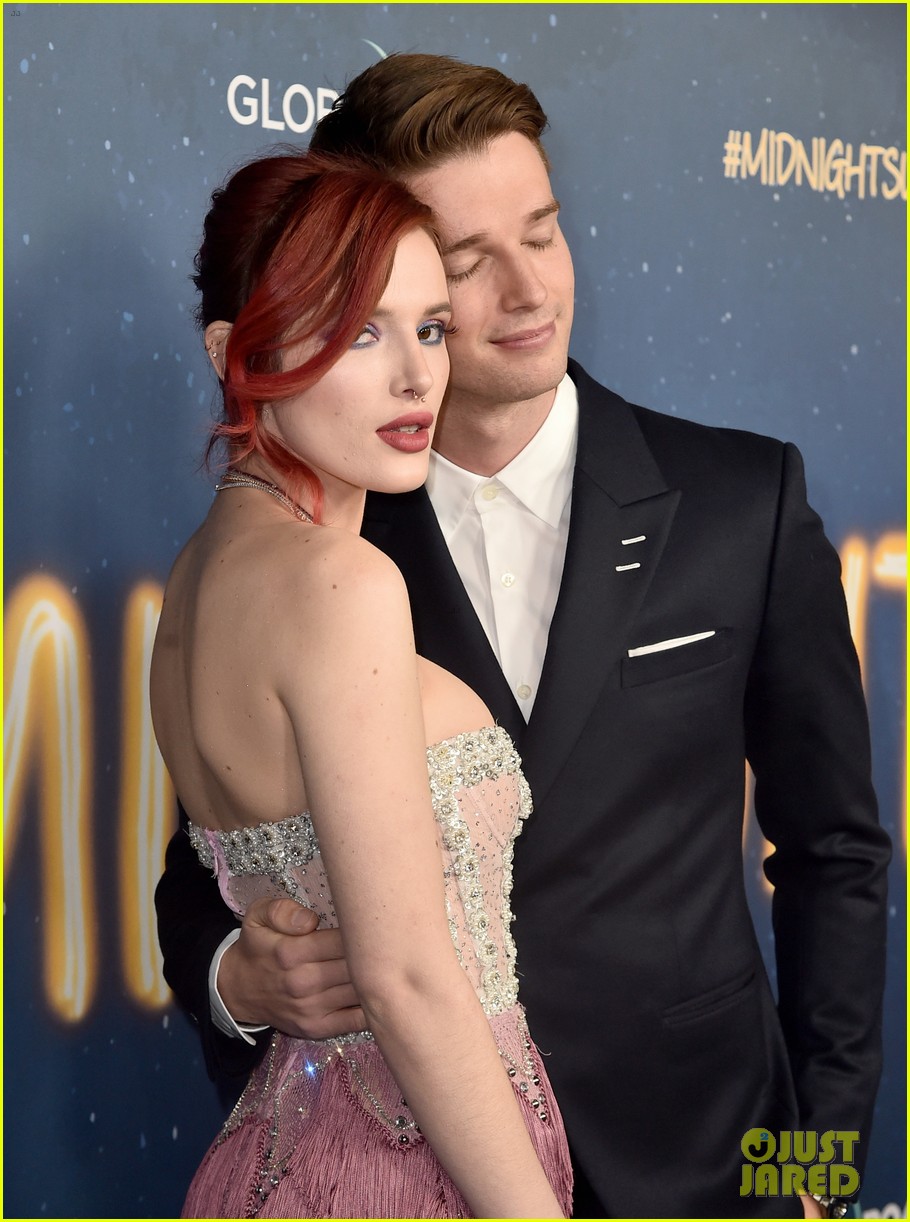 Bella Thorne Goes Pretty in Pink for 'Midnight Sun' Premiere with ...