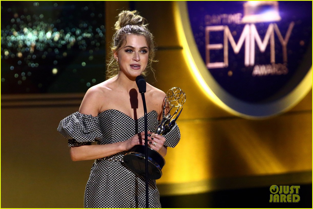 Dove Cameron Wins First Emmy at Daytime Emmy Awards 2018!: Photo ...