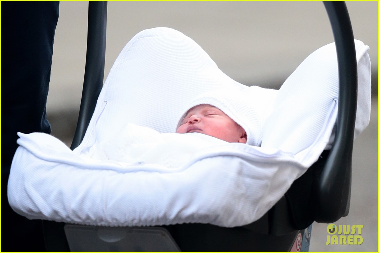 Photo: first photos royal baby kate middleton prince william 13 | Photo ...