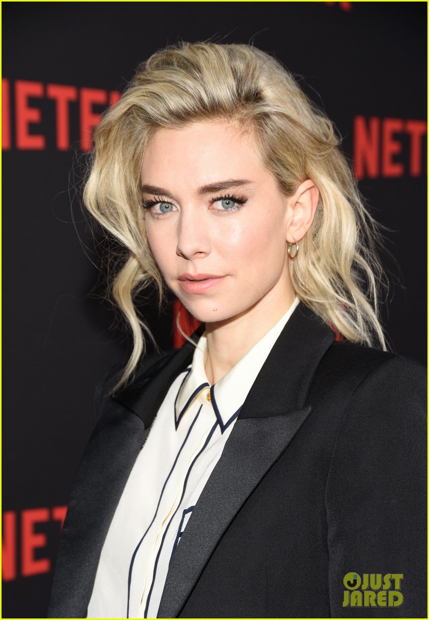 Claire Foy Calls 'The Crown' Pay Disparity Controversy 'Embarrassing ...