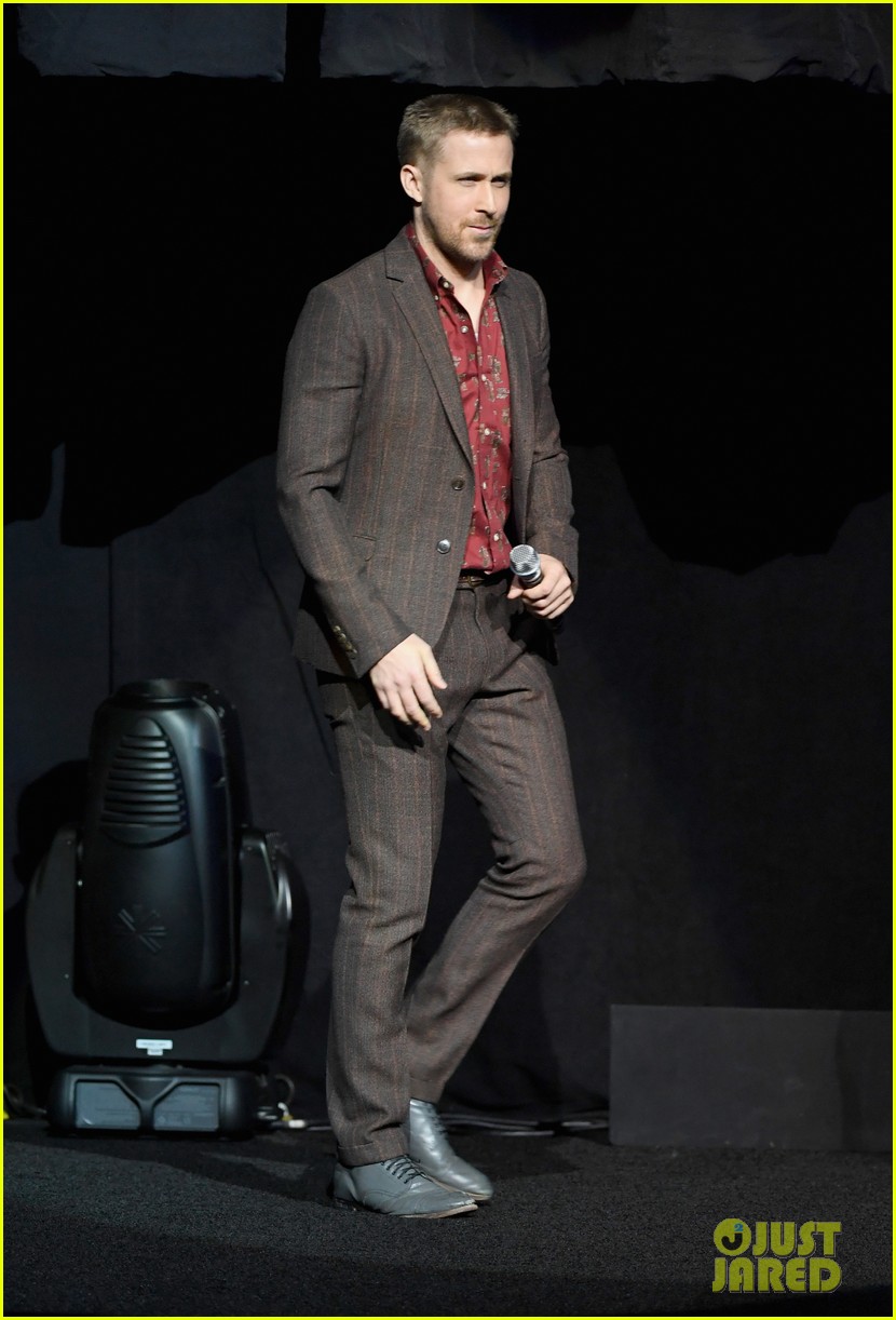 Ryan Gosling & Claire Foy Debut 'First Man' Teaser at CinemaCon 2018 ...