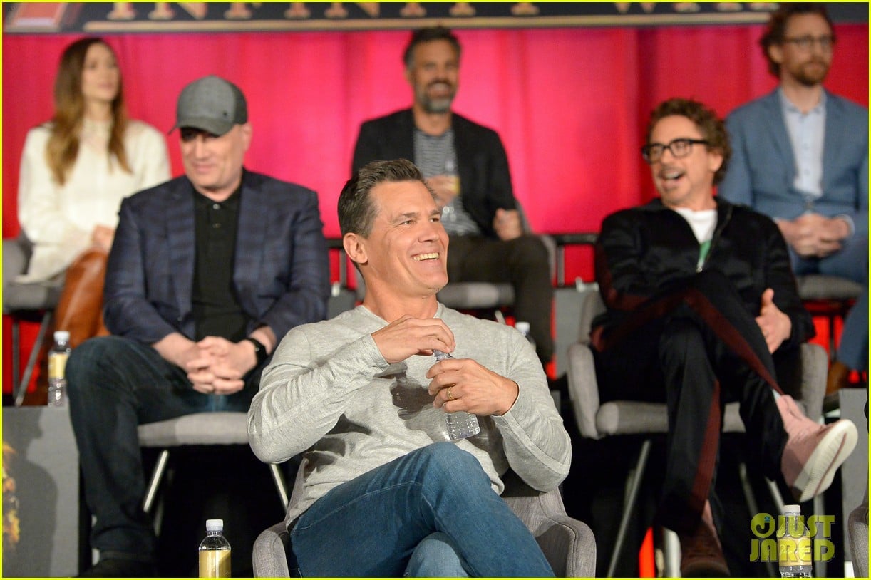 'Avengers: Infinity War' Cast Get Together for Global Press Conference ...