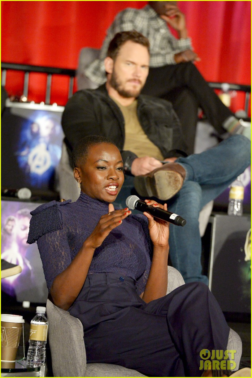 'Avengers: Infinity War' Cast Get Together for Global Press Conference ...