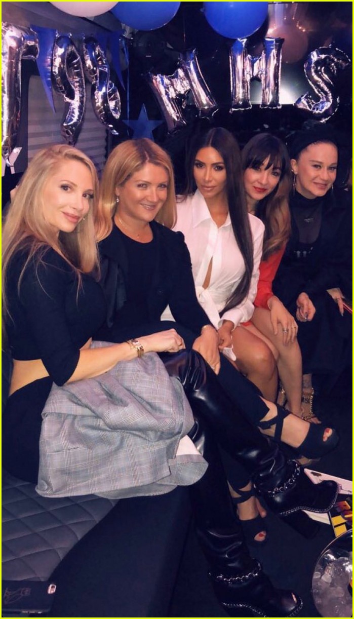 Photo: kim kardashian high school reunion 02 | Photo 4064437 | Just Jared