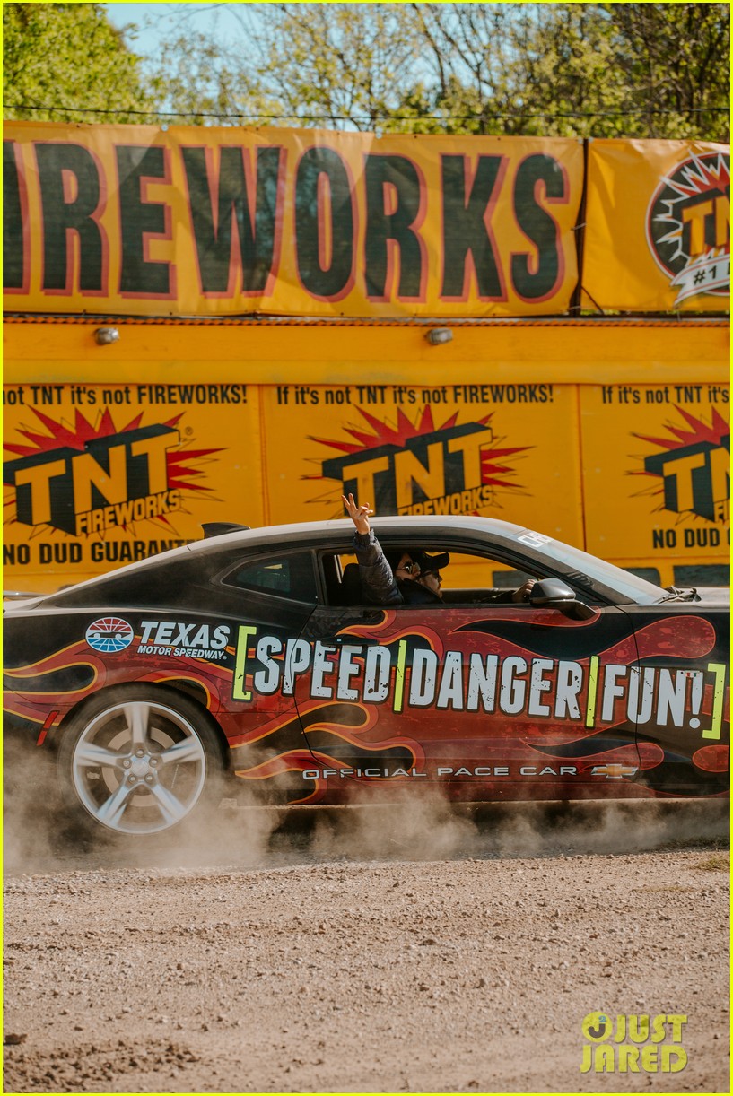 Jared Leto Hits Texas Motor Speedway During Cross-Country Mars Across ...