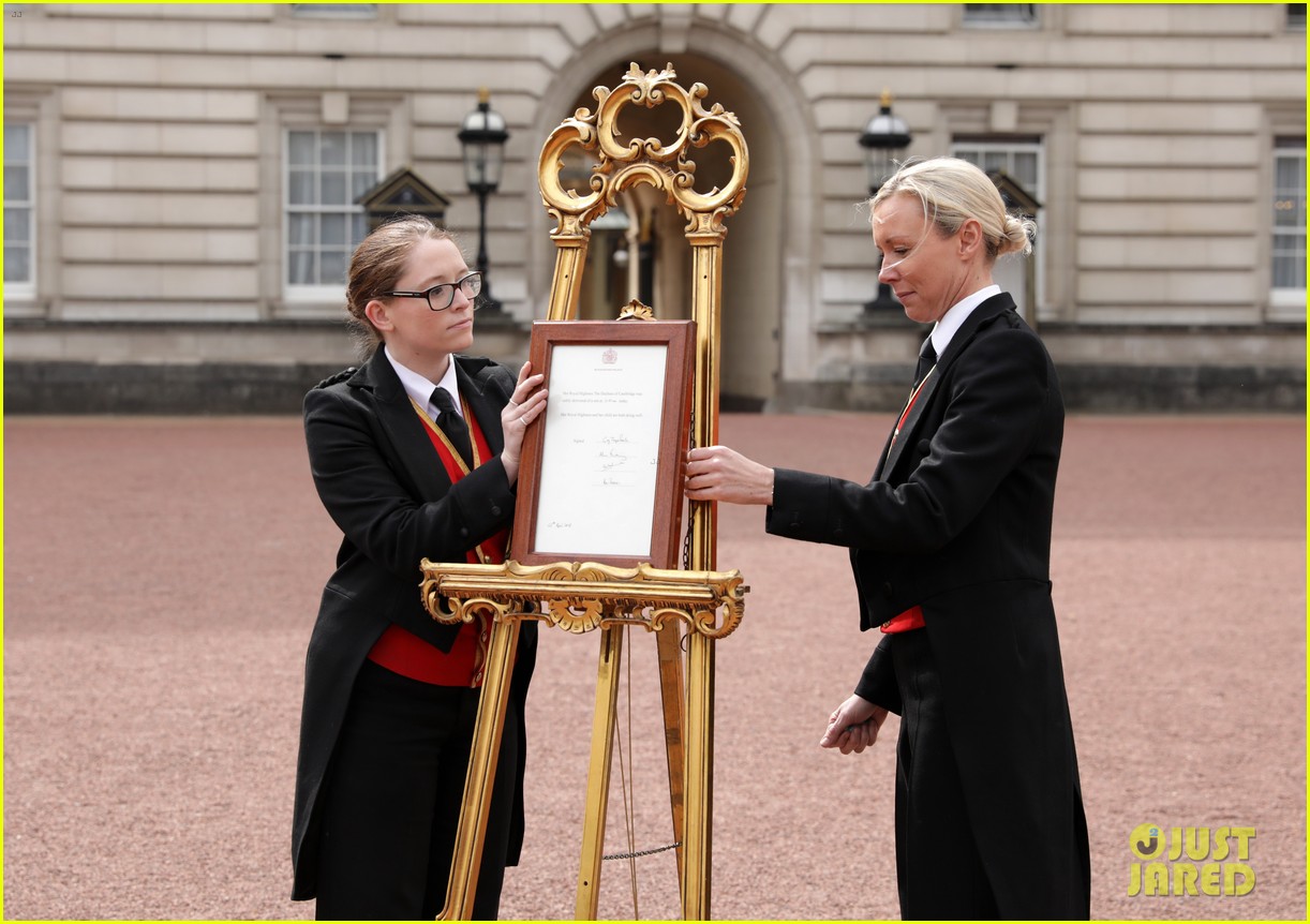 Another Royal Tradition Fulfilled After Birth of Kate Middleton ...