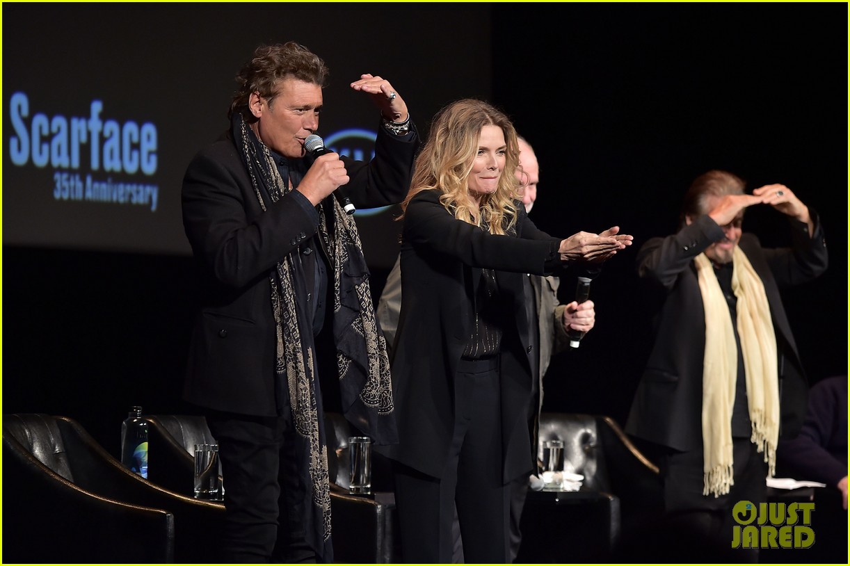 Michelle Pfeiffer Asked Controversial Question About Her Weight at ...