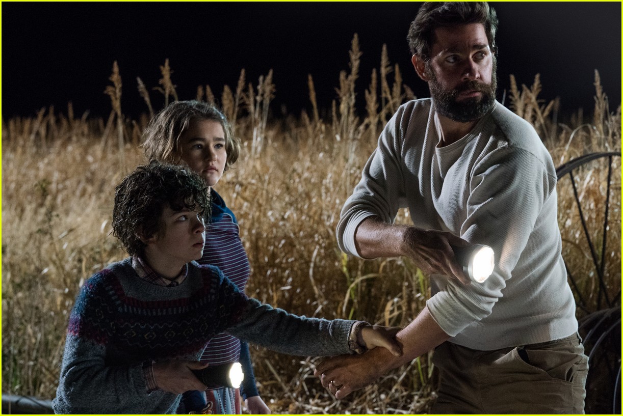 Is There 'A Quiet Place' End Credits Scene?: Photo 4060484 | Emily ...