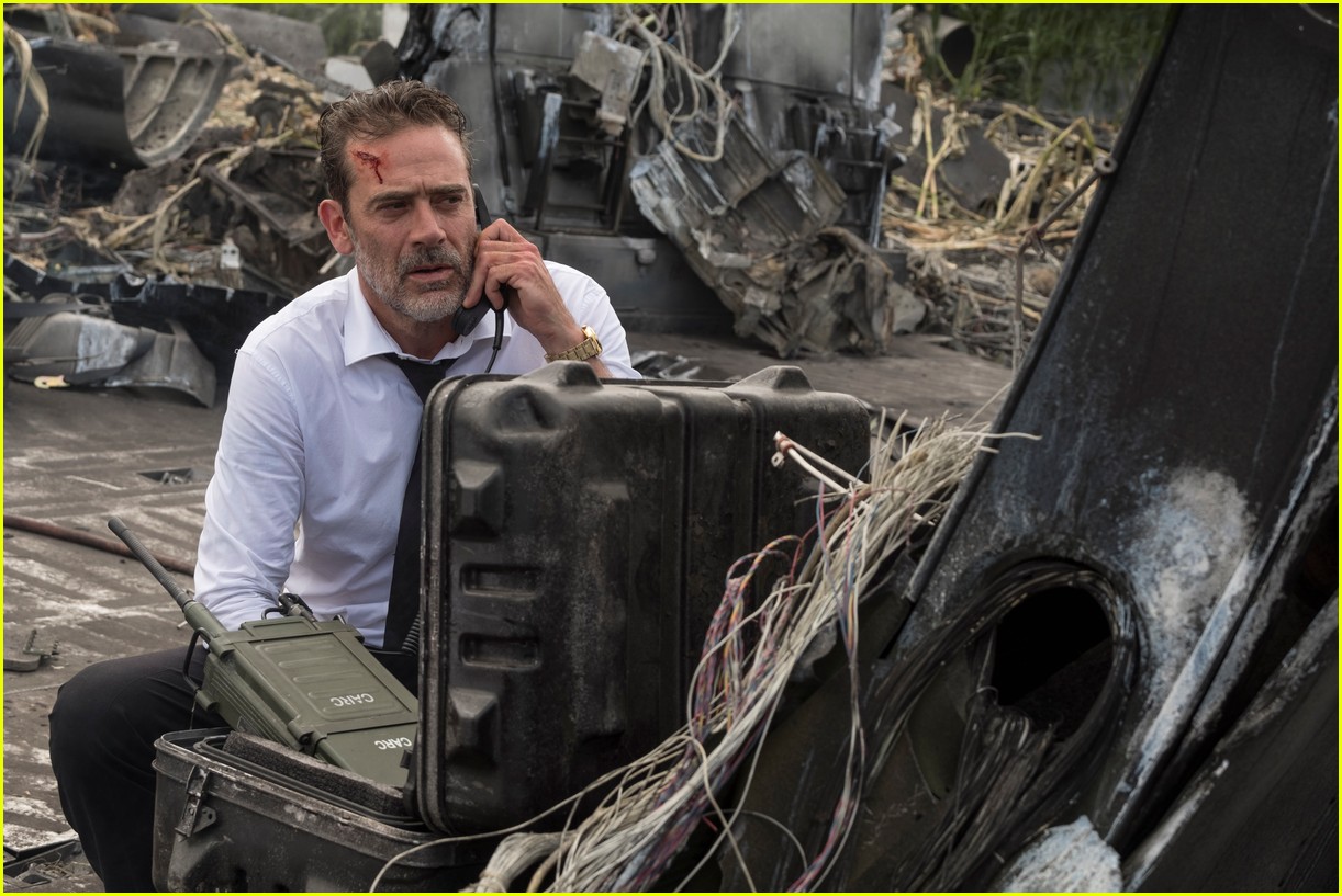 Is There a 'Rampage' End Credits Scene?: Photo 4063422 | Dwayne Johnson ...