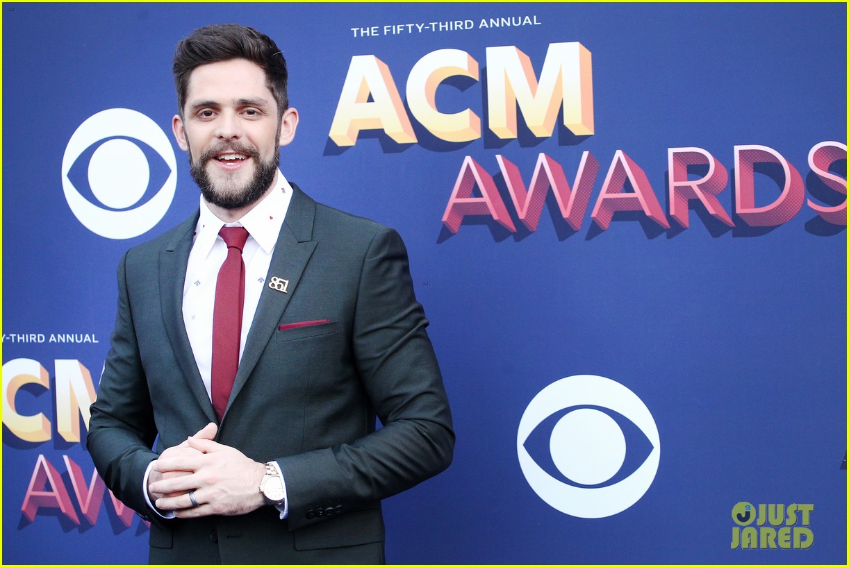Thomas Rhett & Wife Lauren Attend the ACM Awards Together!: Photo ...