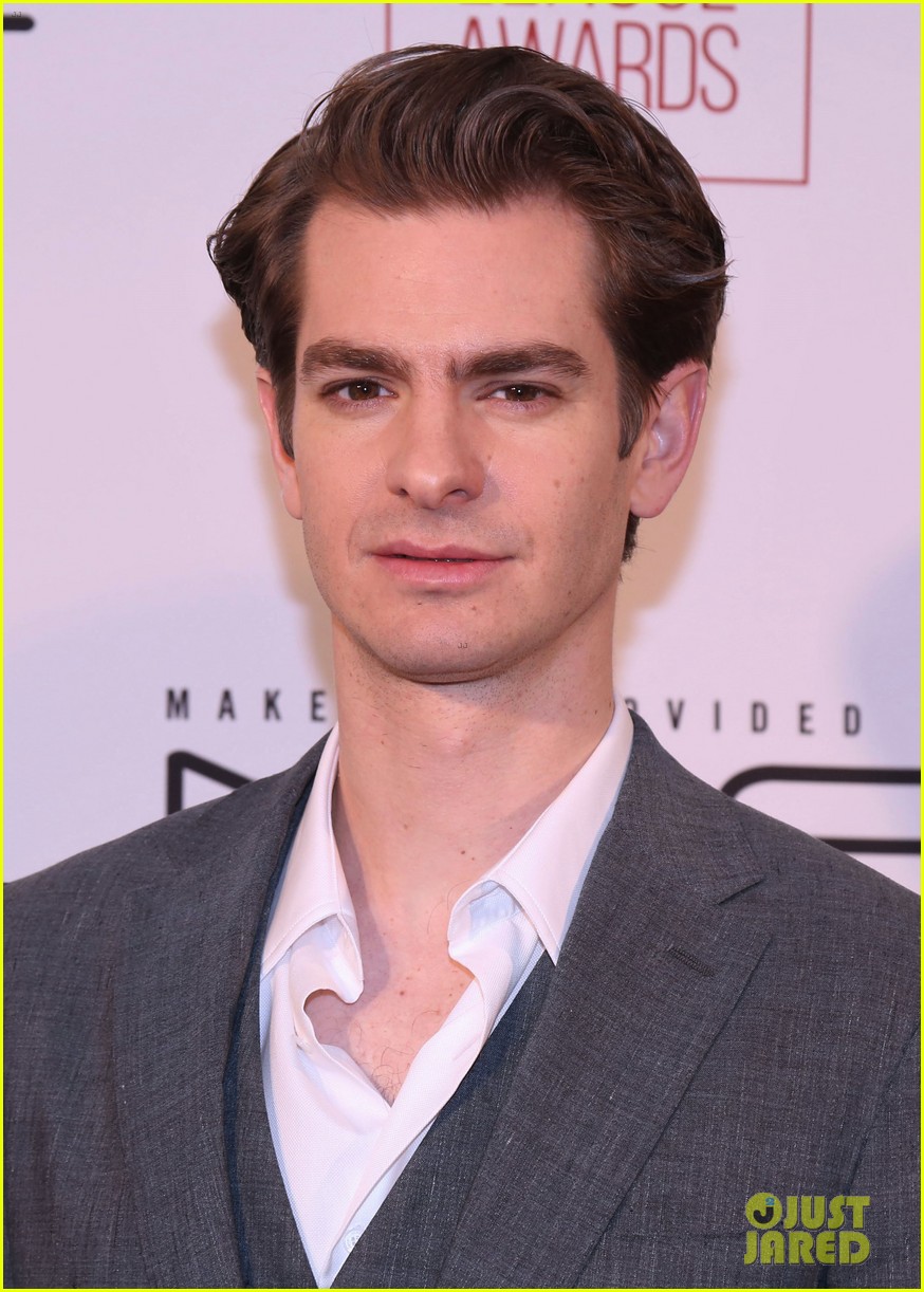 Andrew Garfield & Idina Menzel Step Out For Drama League Awards!: Photo ...