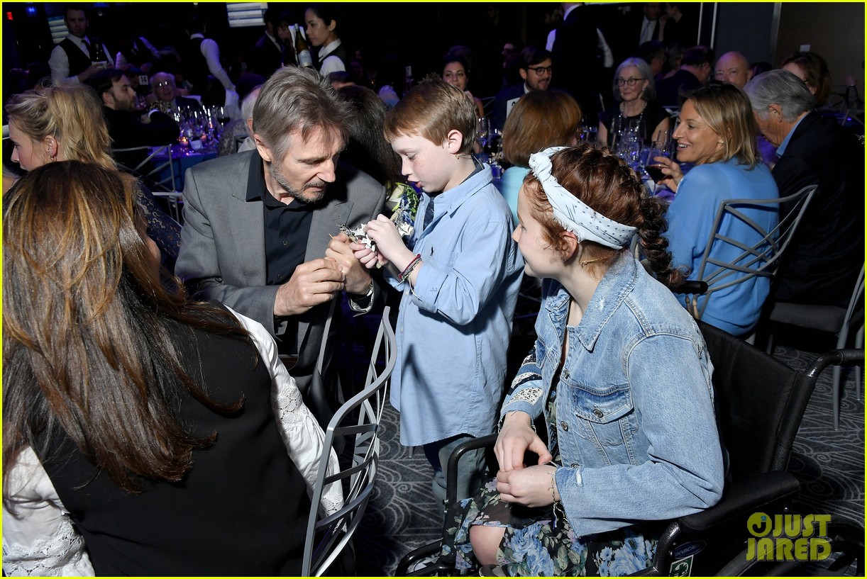 Kevin Bacon & Liam Neeson Help Out a Good Cause at SeriousFun Children ...