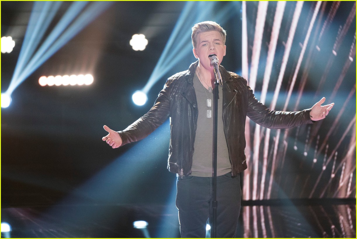 American Idol's Top 2 Caleb Lee Hutchinson & Maddie Poppe Are Dating ...