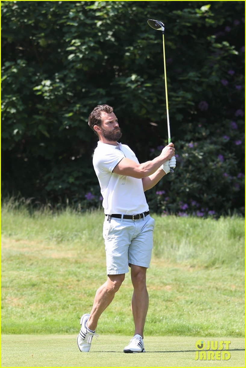 Jamie Dornan Looks So Hot While Golfing in BMW PGA Championship!: Photo ...