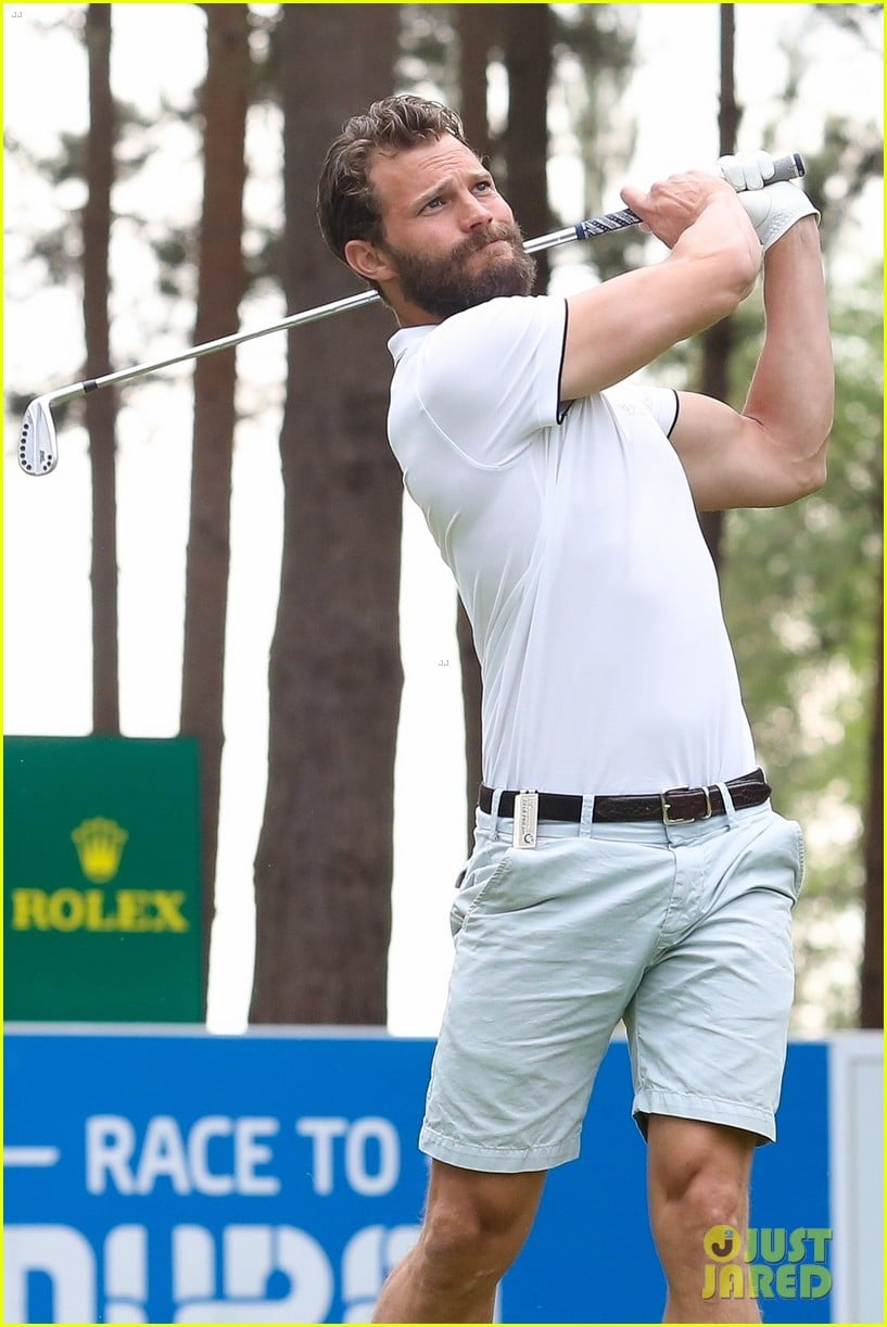 Jamie Dornan Looks So Hot While Golfing in BMW PGA Championship!: Photo ...