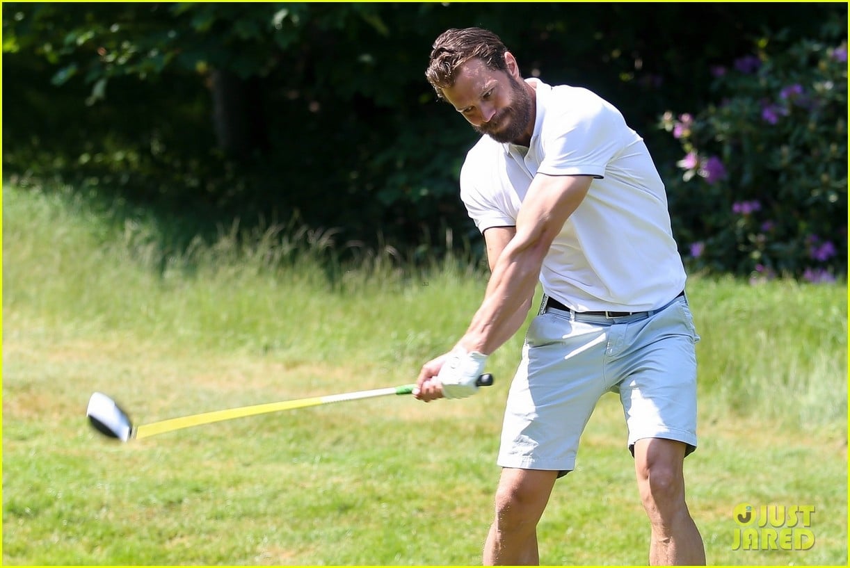 Jamie Dornan Looks So Hot While Golfing in BMW PGA Championship!: Photo ...