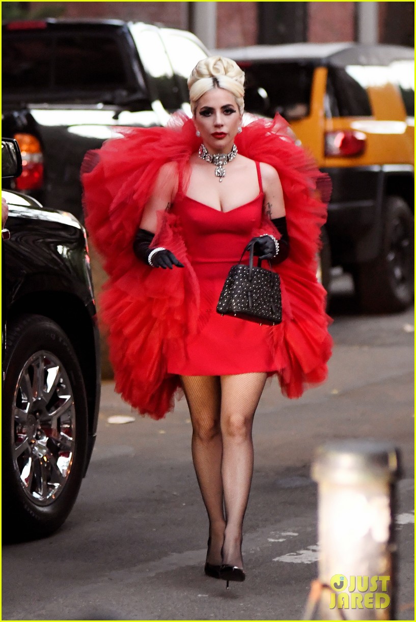 Lady Gaga Is Serving a Lewk in This Red Dress!: Photo 4090748 | Lady ...