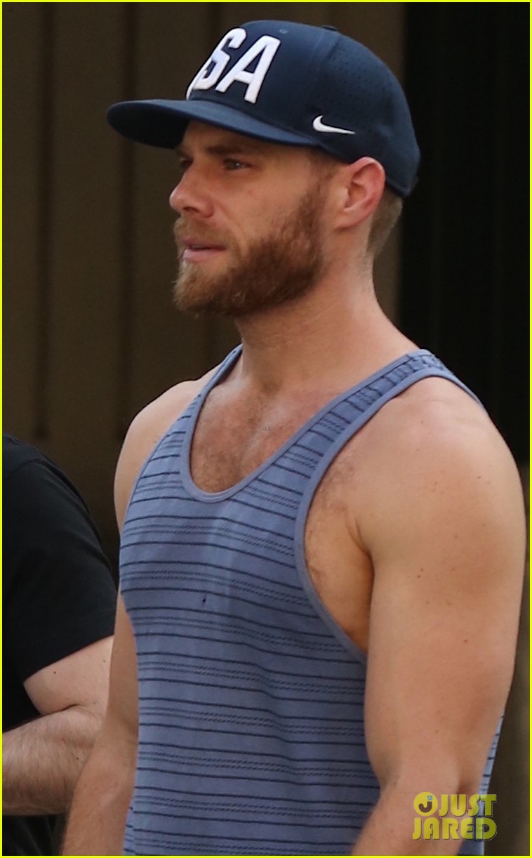 Gus Kenworthy & Boyfriend Matthew Wilkas Show Off Their Muscles in NYC ...
