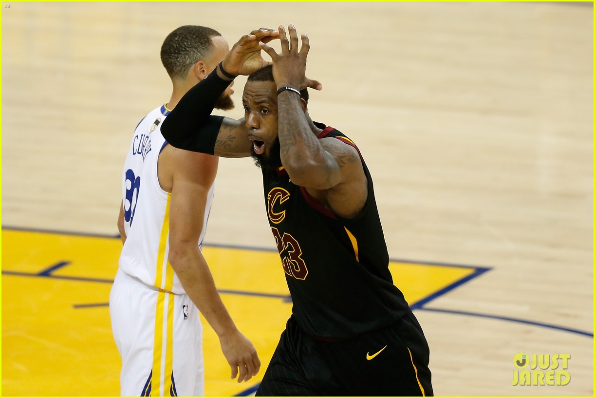 Photo: jr smith lebron james nba finals 17 | Photo 4093740 | Just Jared ...