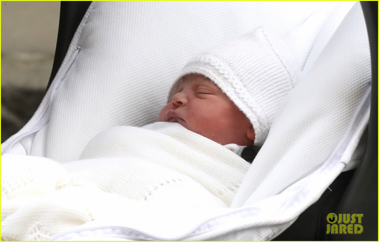 Prince Louis' Birth Certificate Revealed!: Photo 4075121 | Celebrity ...