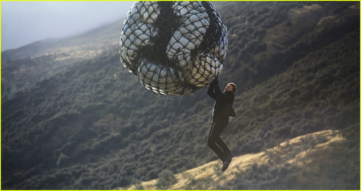 Tom Cruise & Henry Cavill Star in Mission: Impossible - Fallout's ...