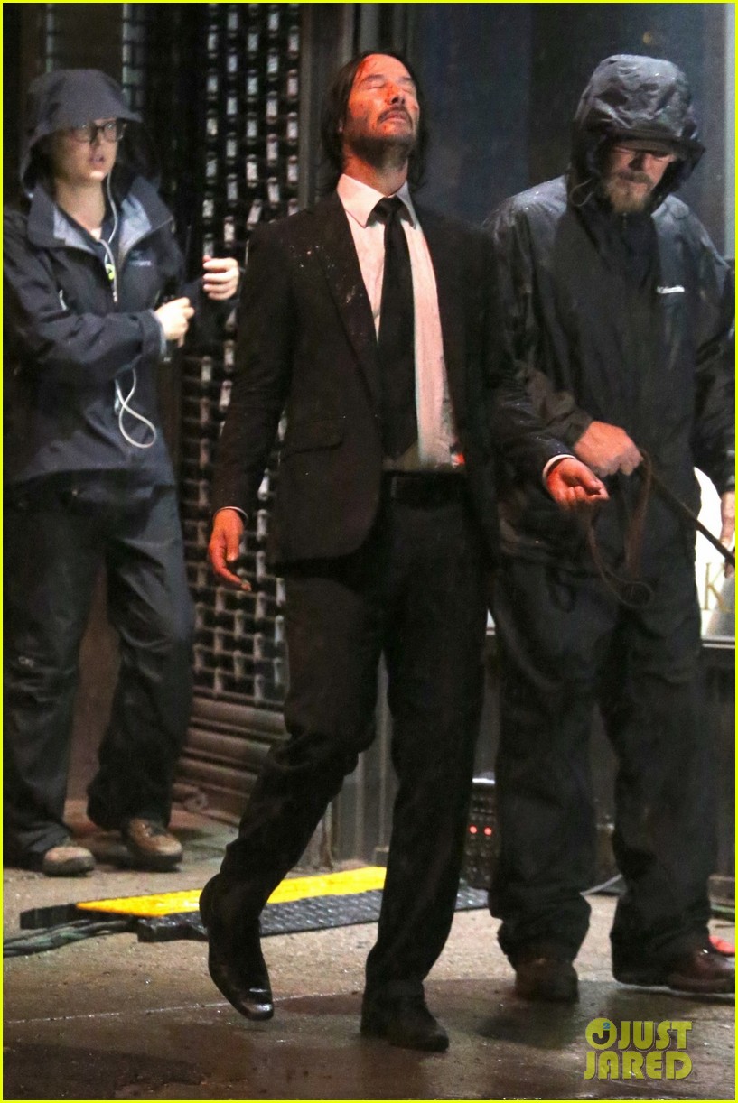 Keanu Reeves Gets Caught in the Rain Again for 'John Wick': Photo ...