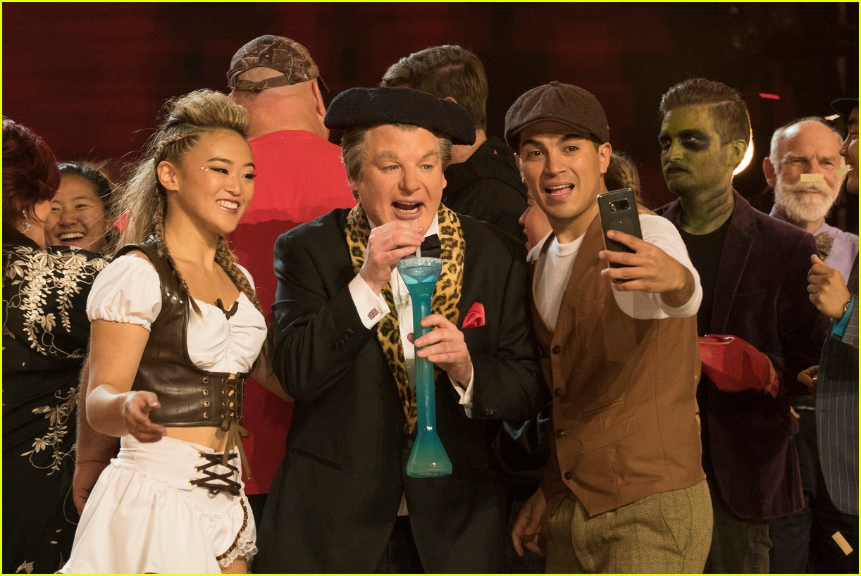 'The Gong Show' 2018 Host - Tommy Maitland Is Really Mike Myers!: Photo ...