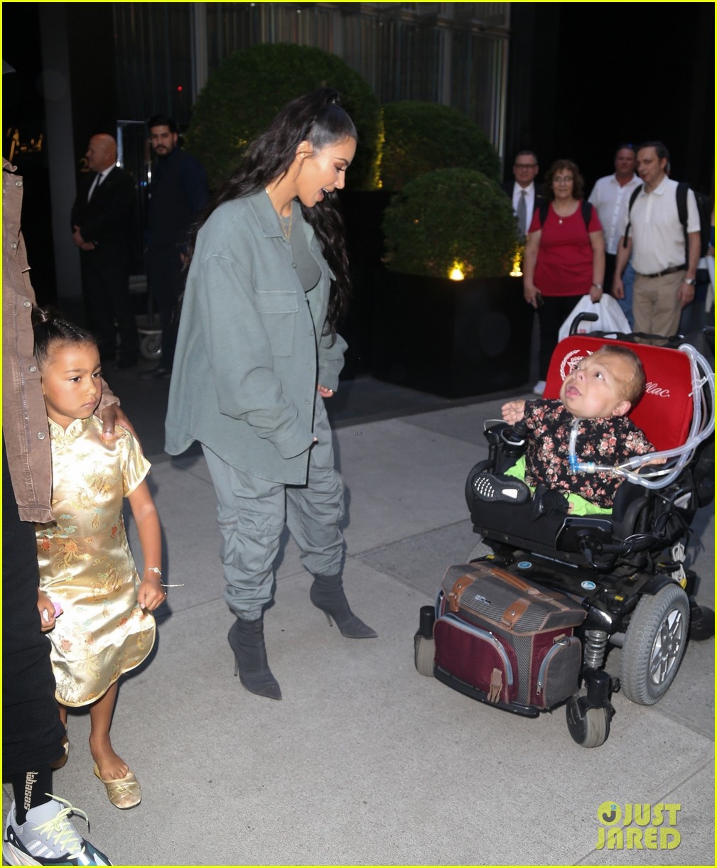 Kim Kardashian & Kanye West See 'Frozen' on Broadway with North for Her ...